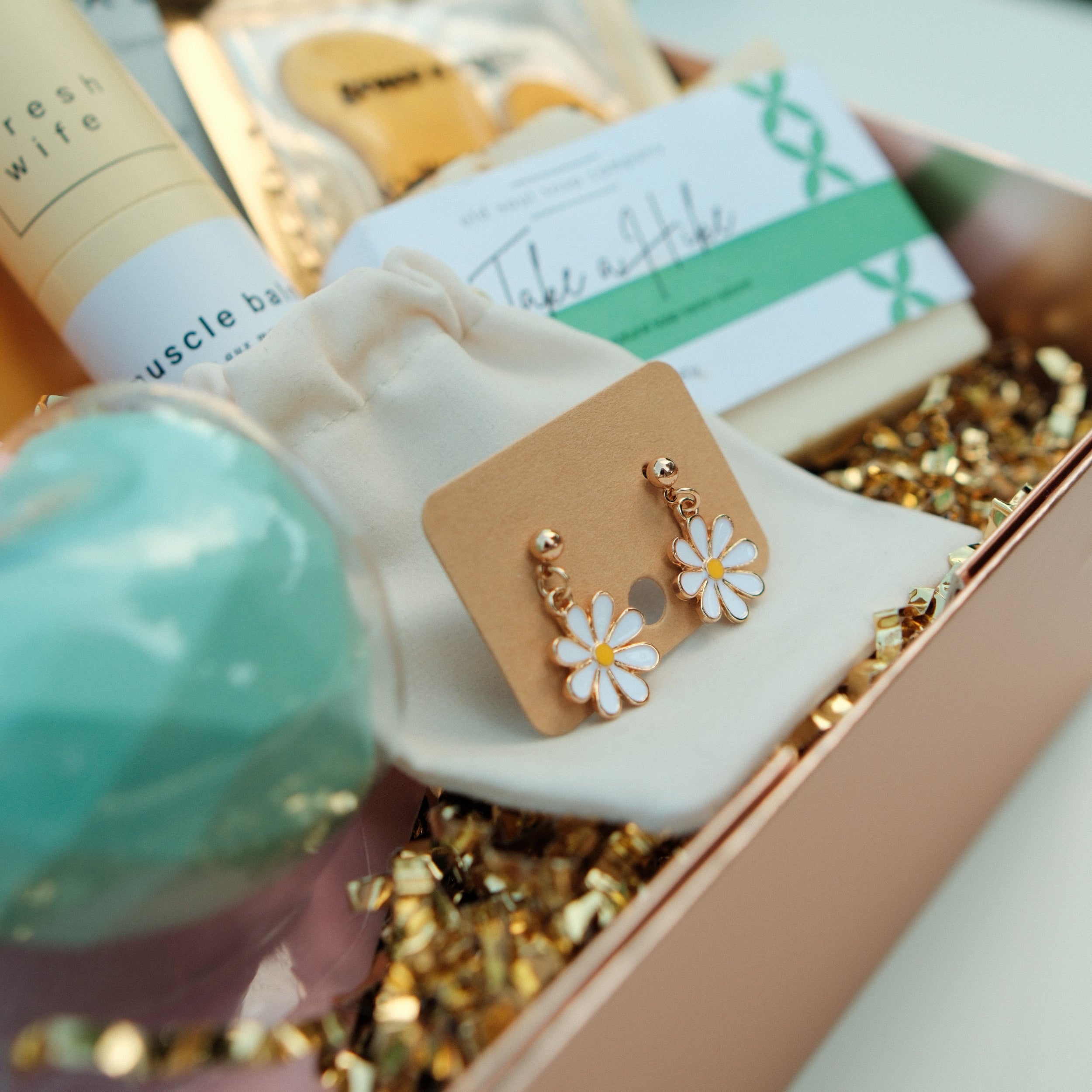 Custom Gift Boxes in Canada - Build Your Own at Belle Box